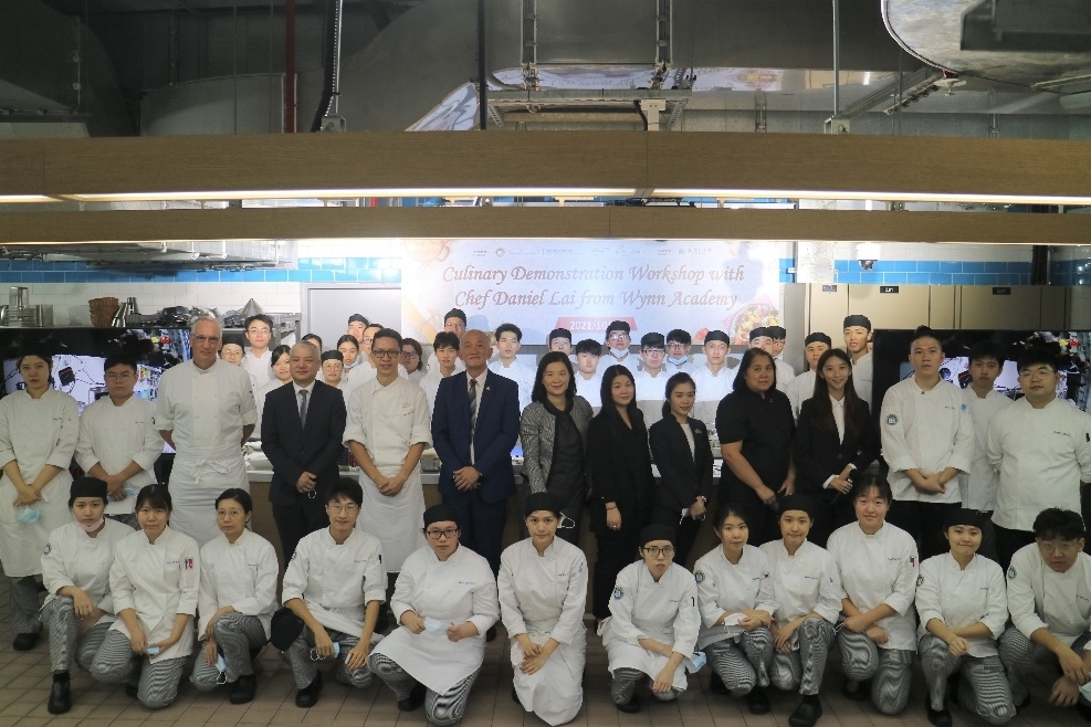 FHTM Held a Culinary Demonstration Workshop with Chef Daniel Lai from Wynn Food & Beverage ...